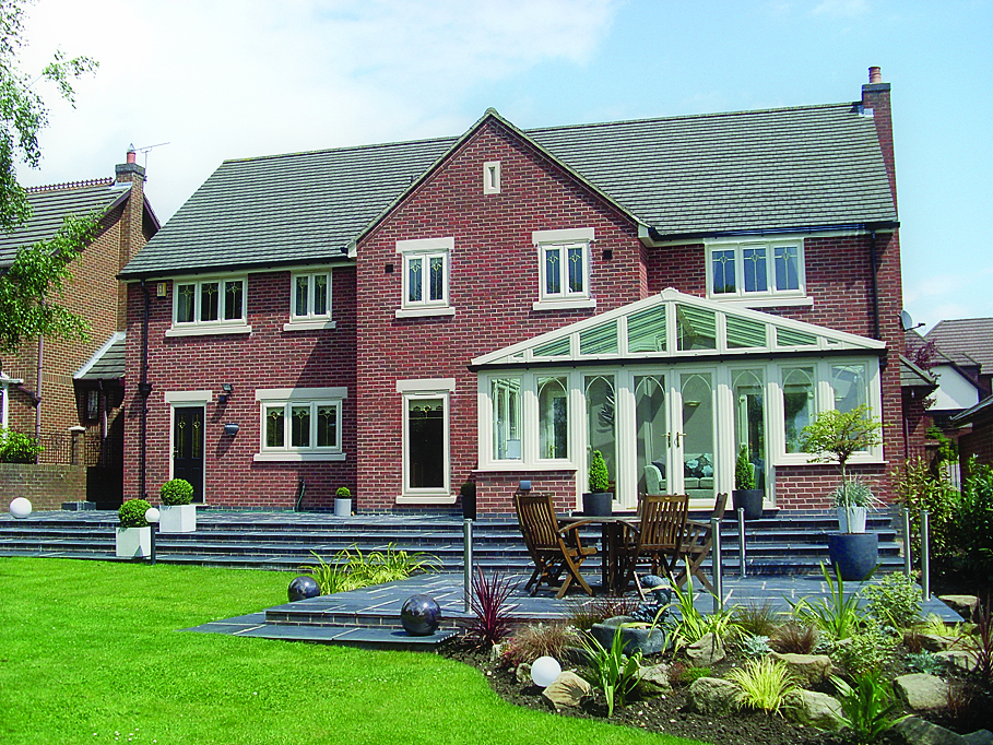 Difference Between Conservatories and Extensions | Oxford Double Glazing